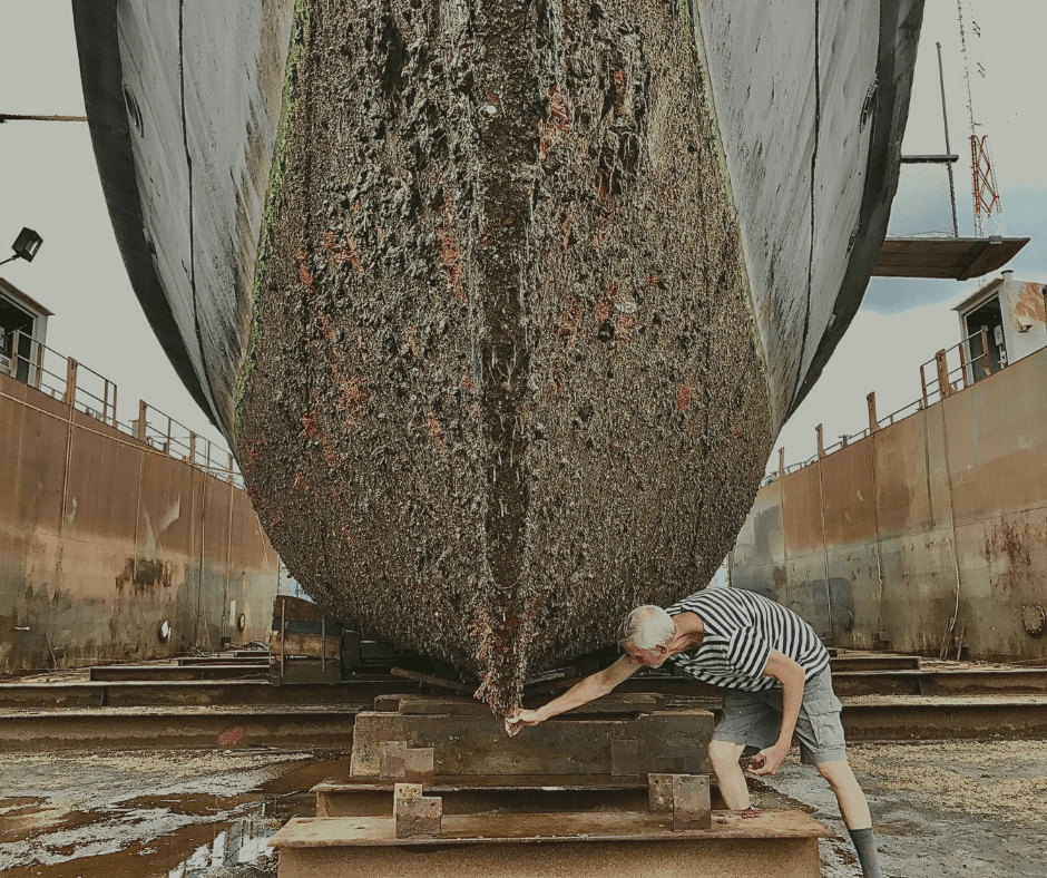 Living Off-Grid at Sea: Sustainable Sailing - Homes Off Grid